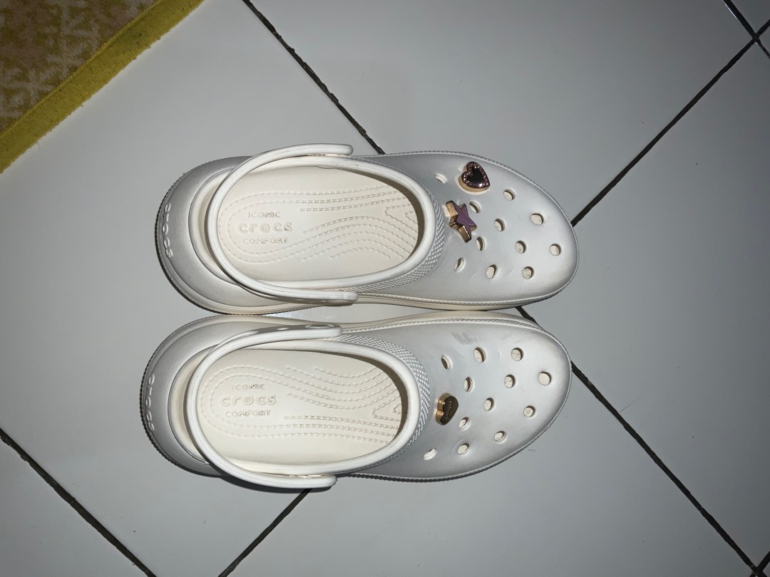 crocs classic ori beli di paskal bandung, Fesyen Wanita, Sepatu di ...