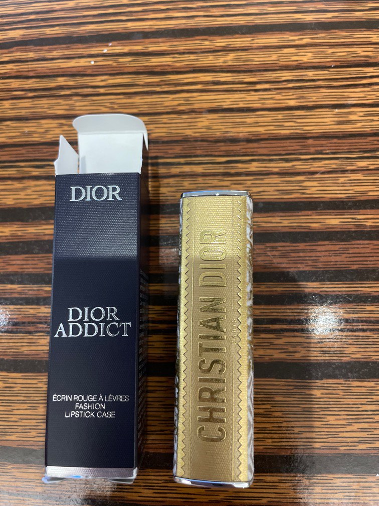 Dior lipstick case, 美容＆個人護理, 健康及美容 - 口腔護理 - Carousell