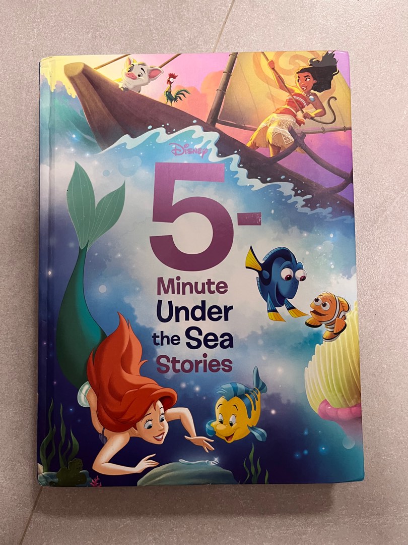 Disney 5 Minute Under the Sea Stories, 興趣及遊戲, 書本 & 文具, 小說及非小說 - Carousell