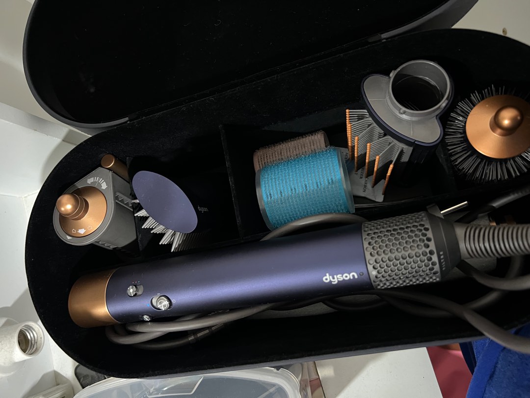 Dyson Airwrap V2 Complete Long, Beauty & Personal Care, Hair on Carousell