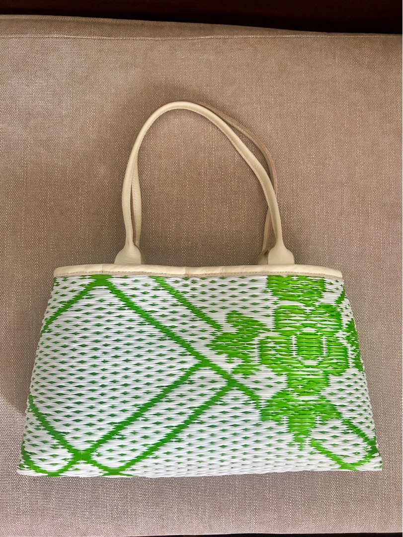 HALOHALO CARMEN BAG IN GREEN (SRP AT P7.7K), Women's Fashion, Bags & Wallets, Shoulder Bags on ...