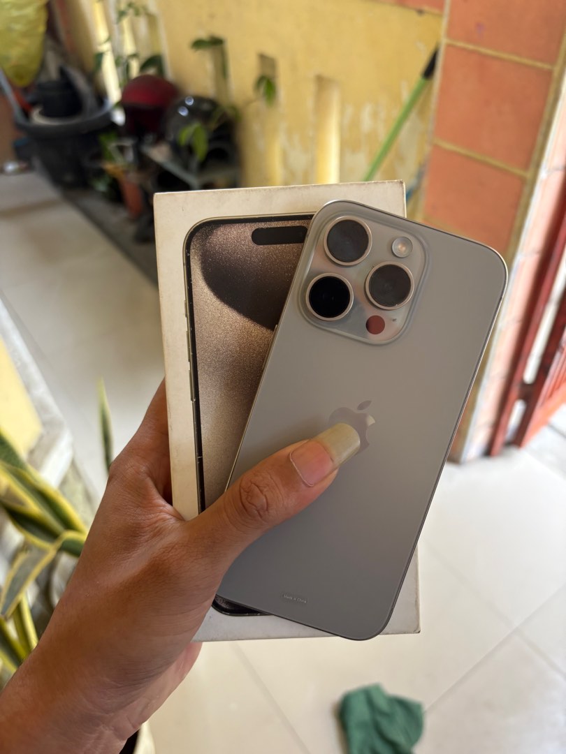iPhone 15 pro 128 Ex Ibox murah, Telepon Seluler & Tablet, Aksesoris Tablet & Handphone, Casing ...