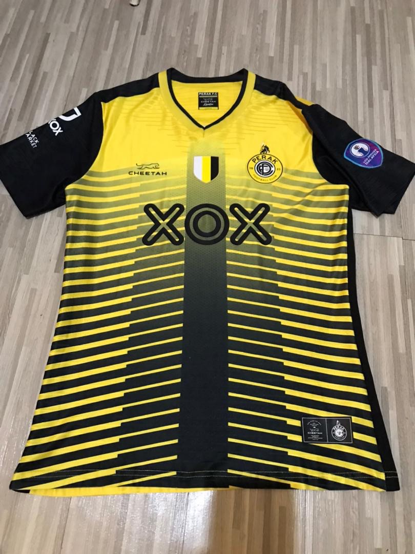 JERSI PERAK 2022 CHEETAH, Men's Fashion, Activewear on Carousell