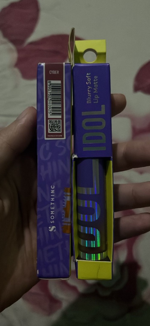 LIP MATTE shade cyber nya somenthinc, Kesehatan & Kecantikan, Rias ...