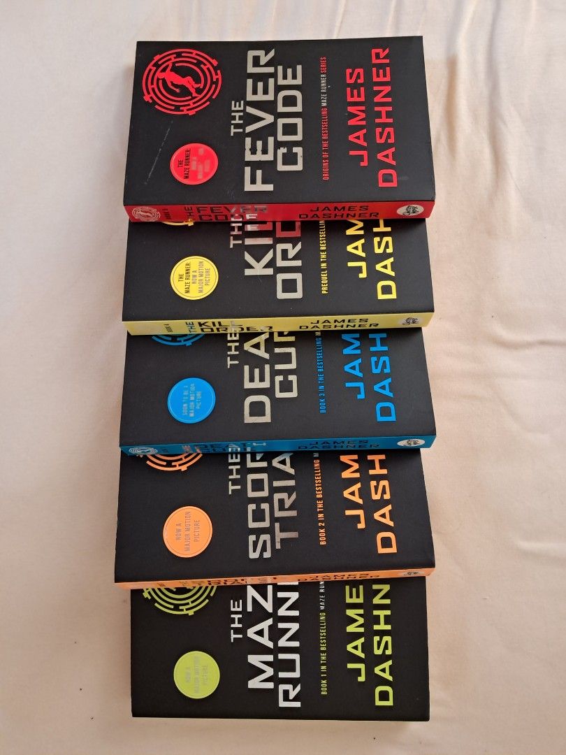 Maze Runner series -complete set-, Hobbies & Toys, Books & Magazines ...