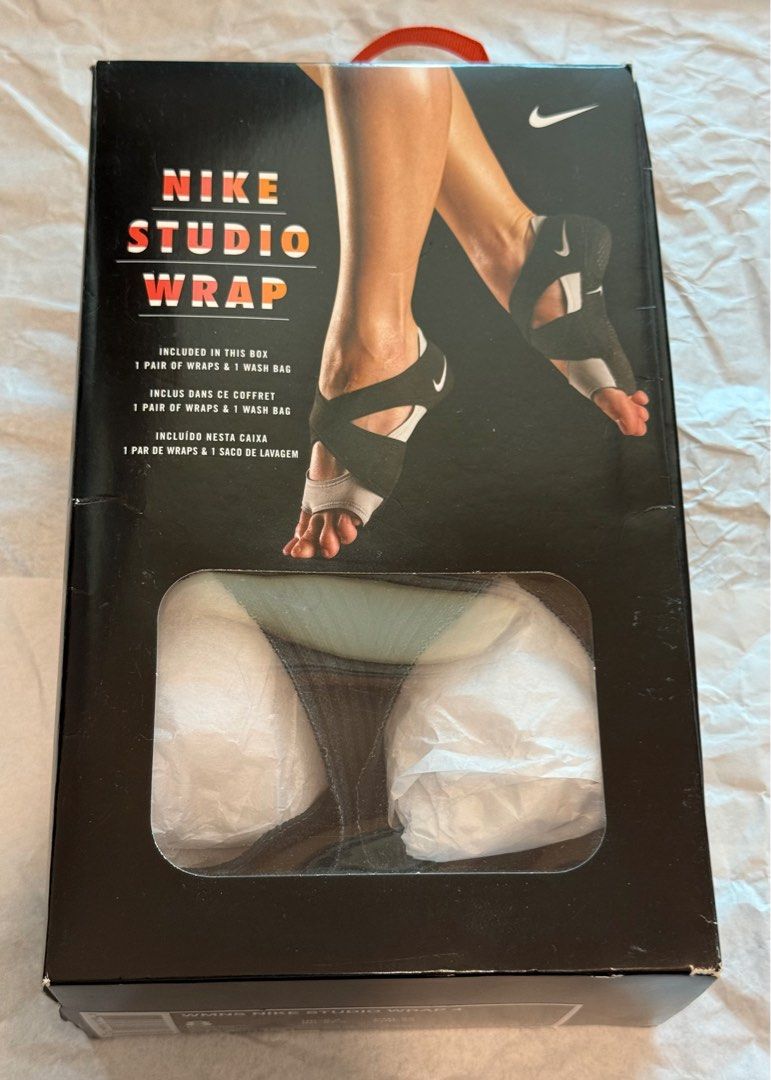 nike studio wrap 4