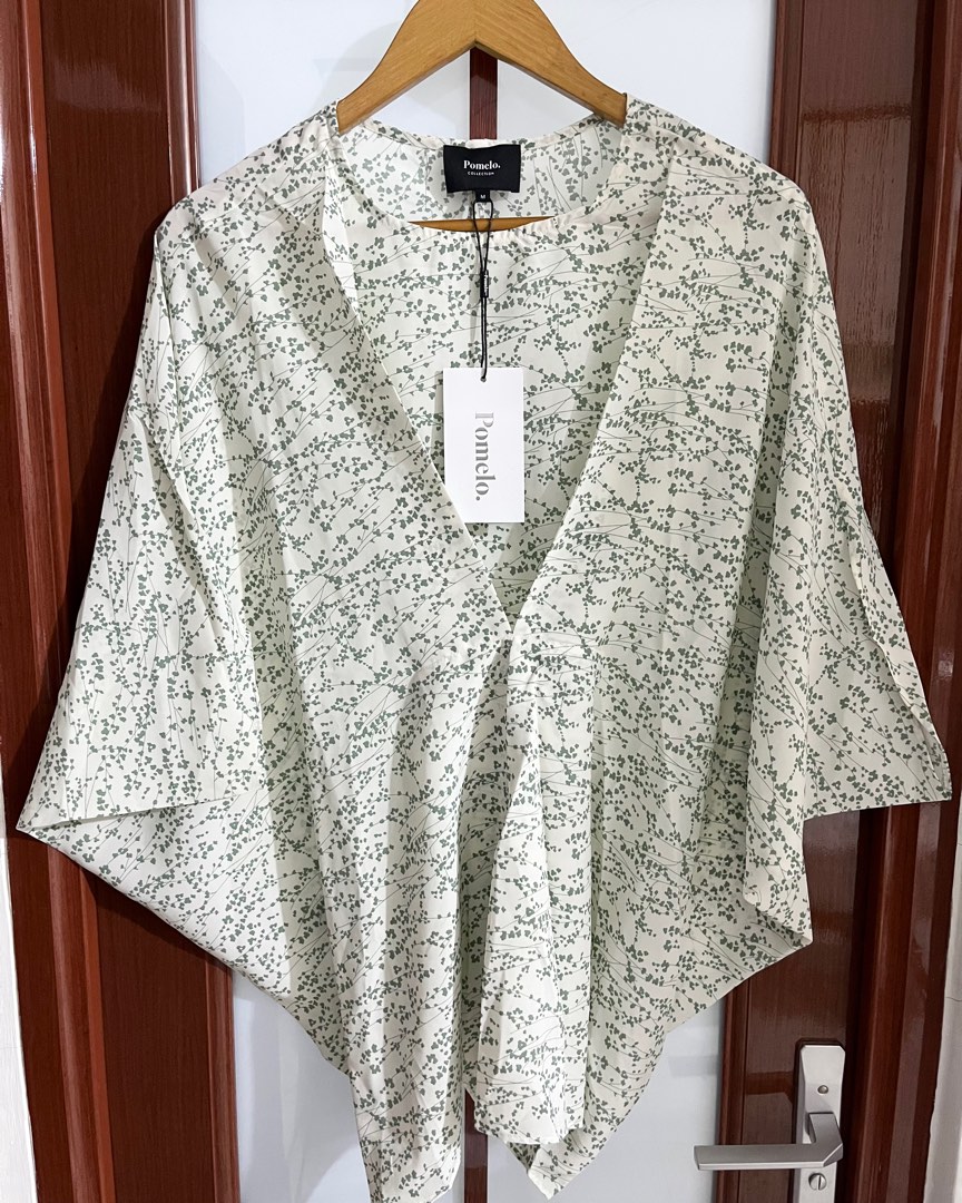 Pomelo original cape sleeves floral blouse, Fesyen Wanita, Pakaian ...
