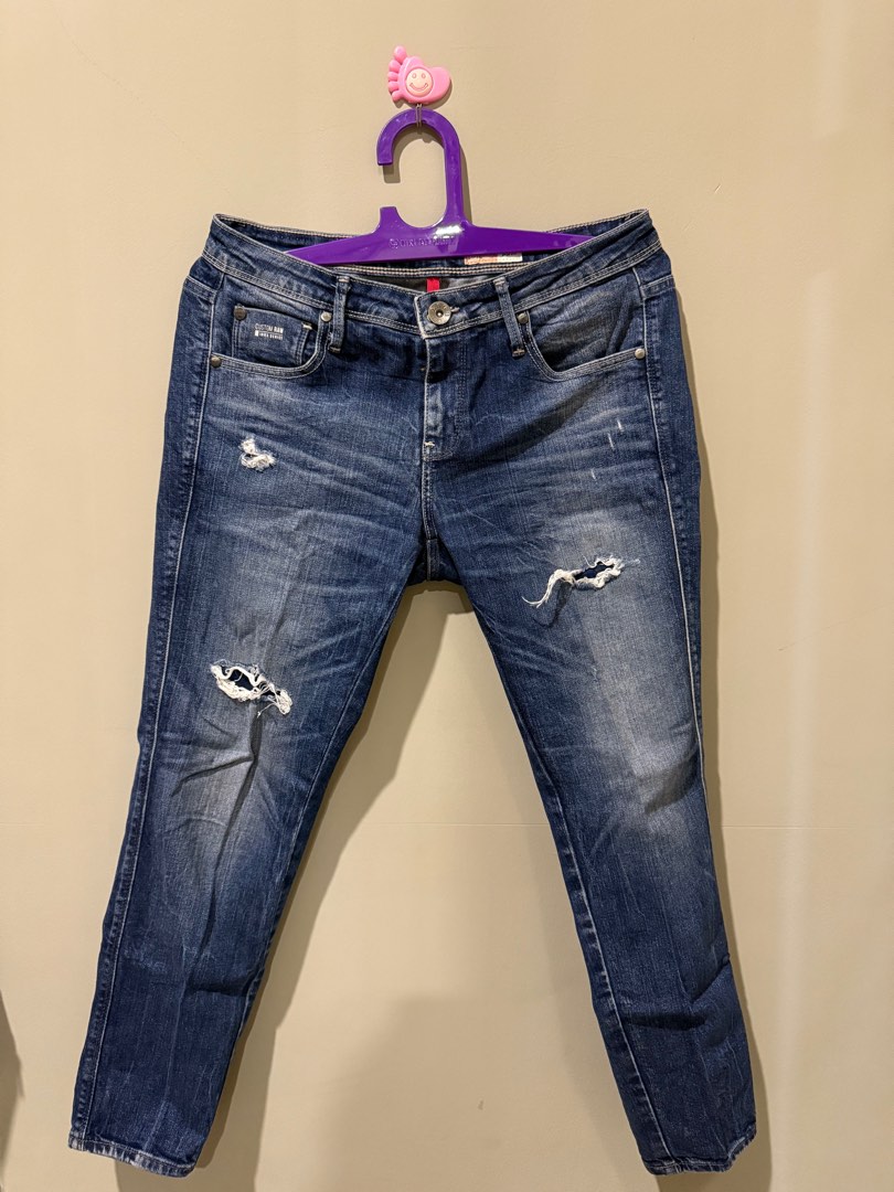 Preloved Logo Jeans, Fesyen Wanita, Pakaian Wanita, Bawahan di Carousell