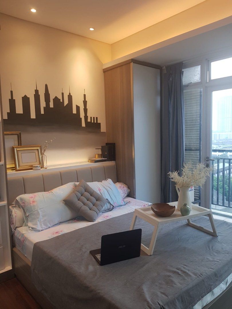 Sewa Bulanan Kamar Studio Apartement Puri Orchard, Perabotan Rumah di Carousell