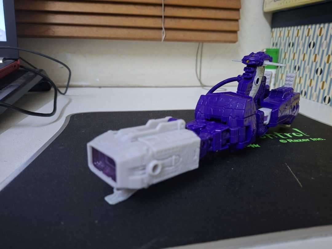 Transformers dcs shockwave, Hobbies & Toys, Toys & Games on Carousell