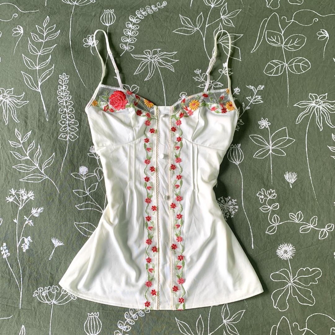 Vintage Parfage floral embroidered cami top | y2k, summer, mamma mia ...