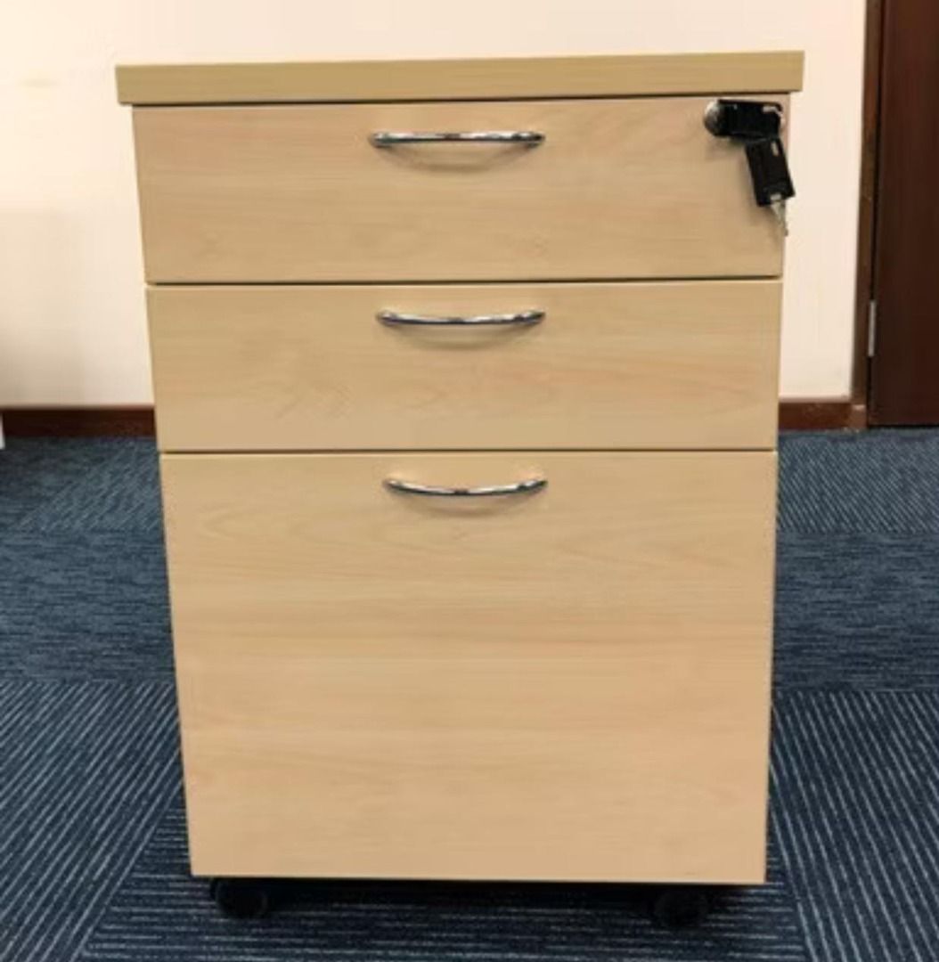 3-Drawer Pedestal Cabinet with lock and wheels (10 units available ...