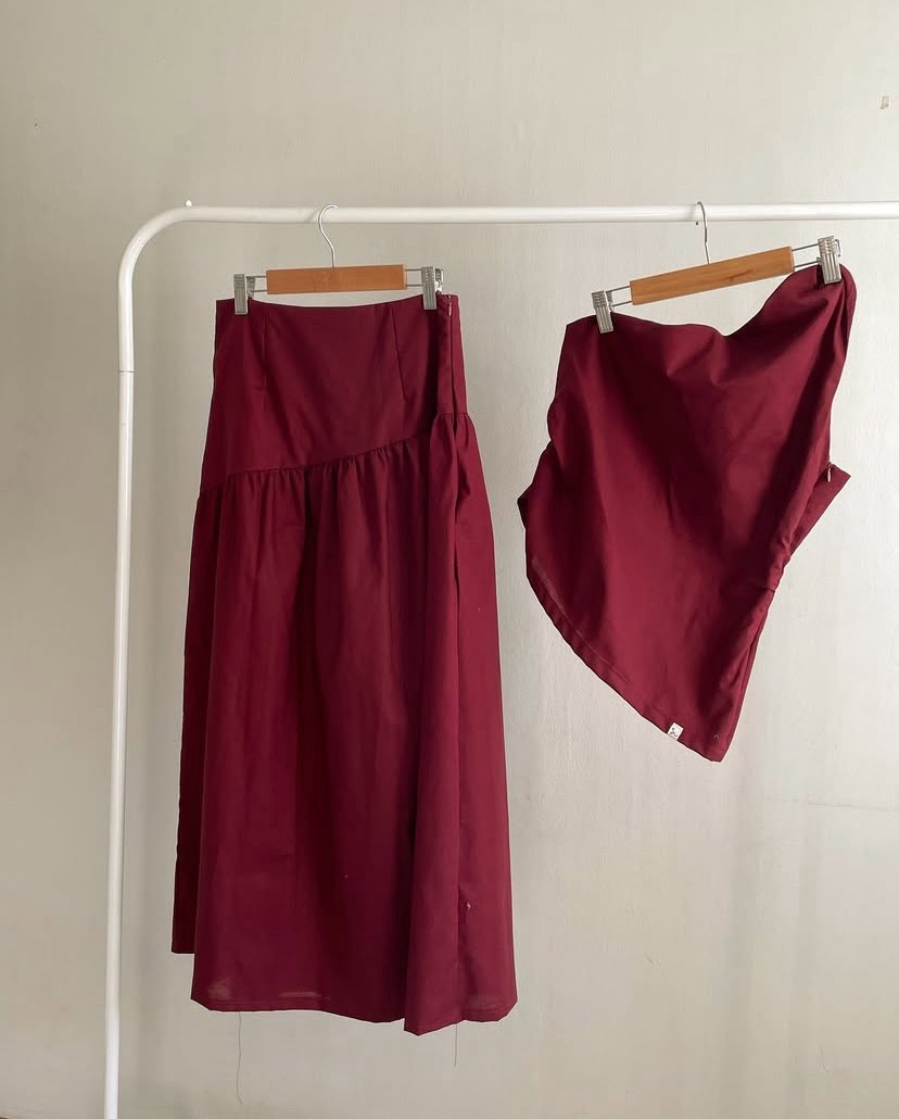 Beyond Collective Hey Felicia Maxi Skirt in Burgundy, Women's Fashion ...