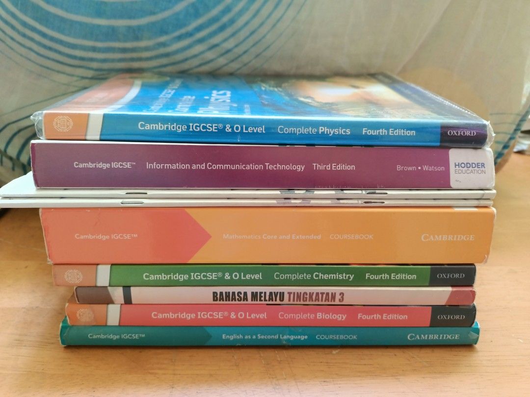 Cambridge IGCSE COURSEBOOKS For Yr 10- Yr 11, Hobbies & Toys, Books ...