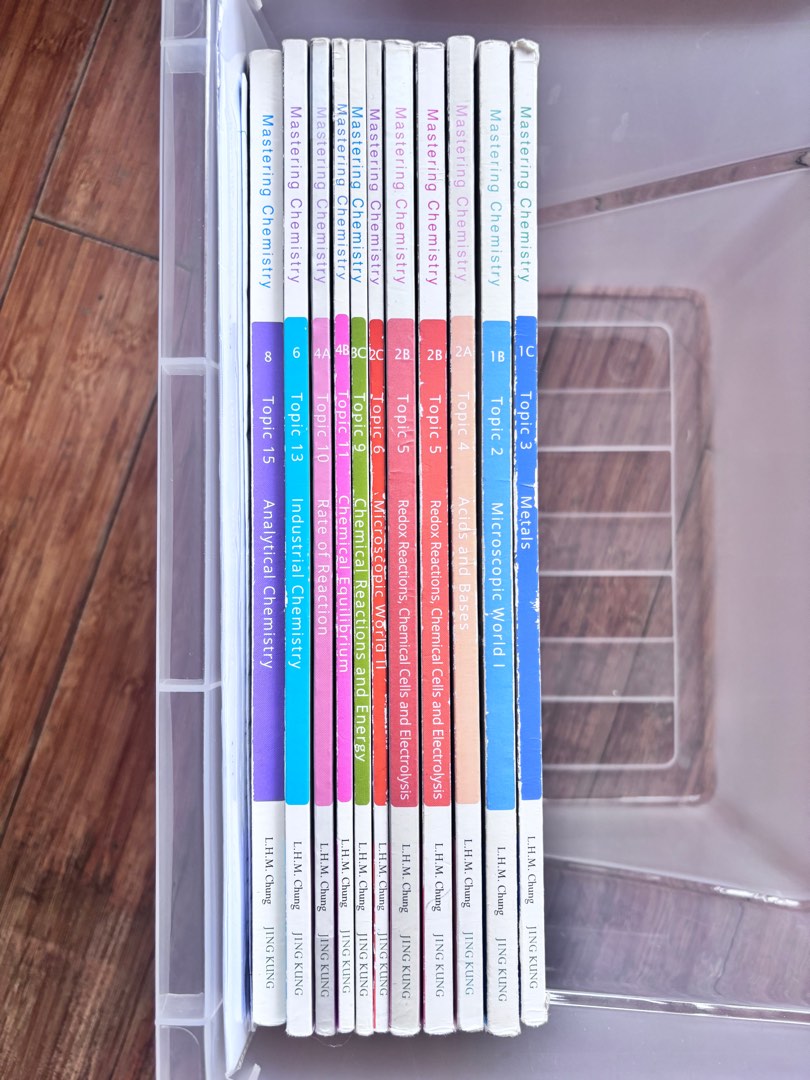 Mastering Chemistry 1B 1C 2A 2B 2C 3A 3B 3C 4A 4B 6 8, 興趣及遊戲, 書本 & 文具 ...