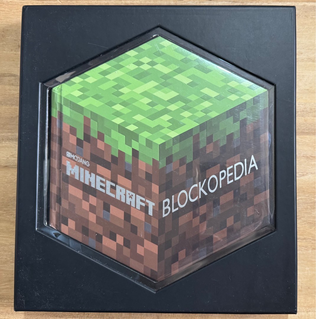 Minecraft Blockopedia, Hobbies & Toys, Books & Magazines, Children's ...