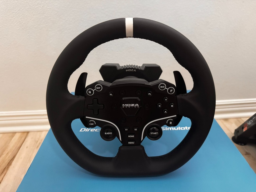 Moza R5 Sim Wheel Bundle (Moza R5 SRP Lite, lite clutch, HGP Shifter ...