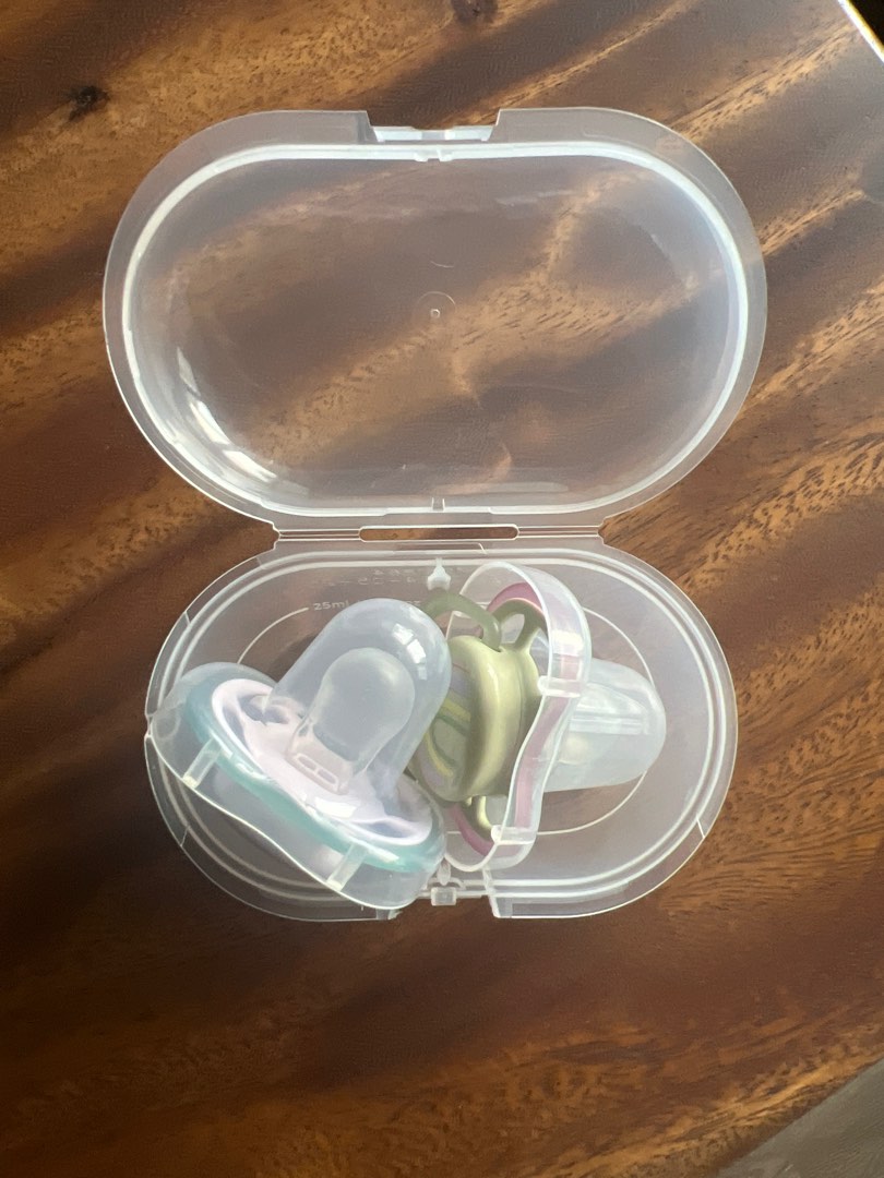 Philips Avent Soothie Pacifiers with Case, Babies & Kids, Nursing ...