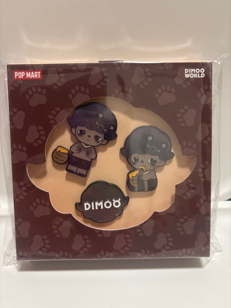 Pop Mart x Dimoo World Black Bear Badge Set, Hobbies & Toys, Toys ...