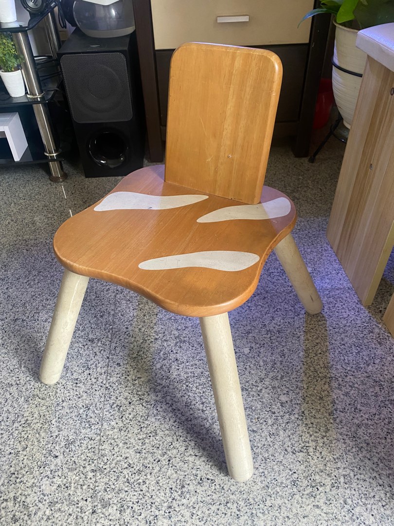 Stall chair, Furniture & Home Living, Furniture, Chairs on Carousell