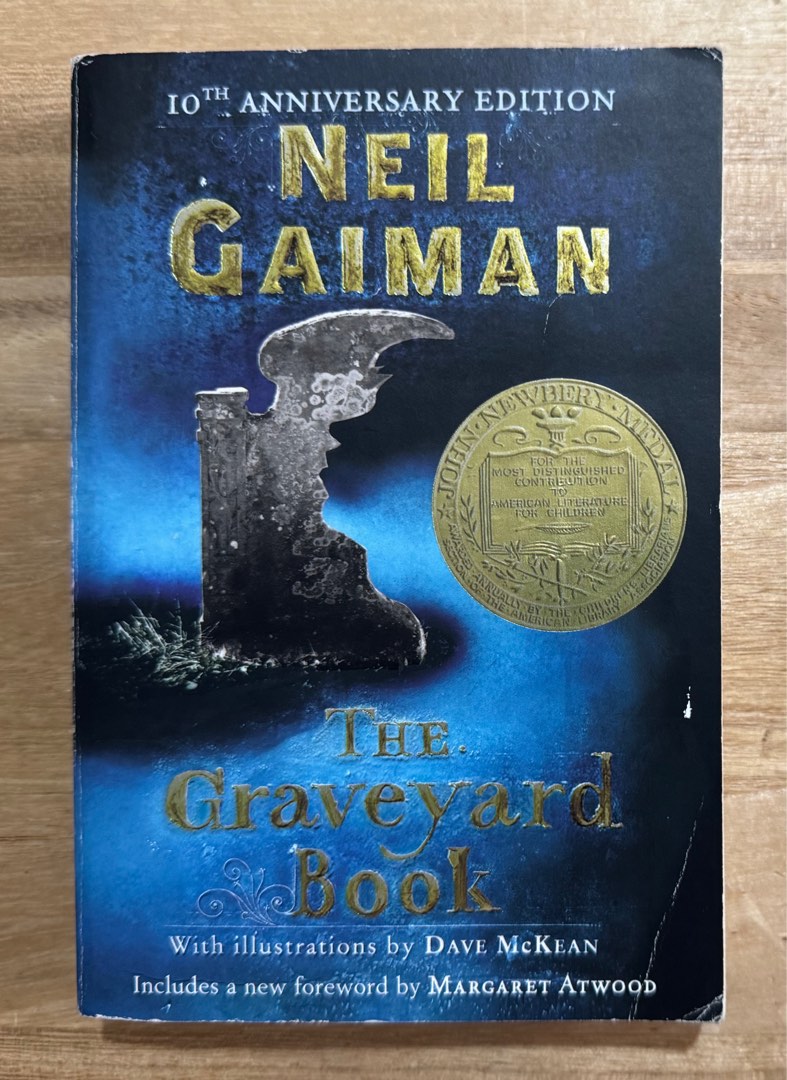 The Graveyard Book - Neil Gaiman, Hobbies & Toys, Books & Magazines ...