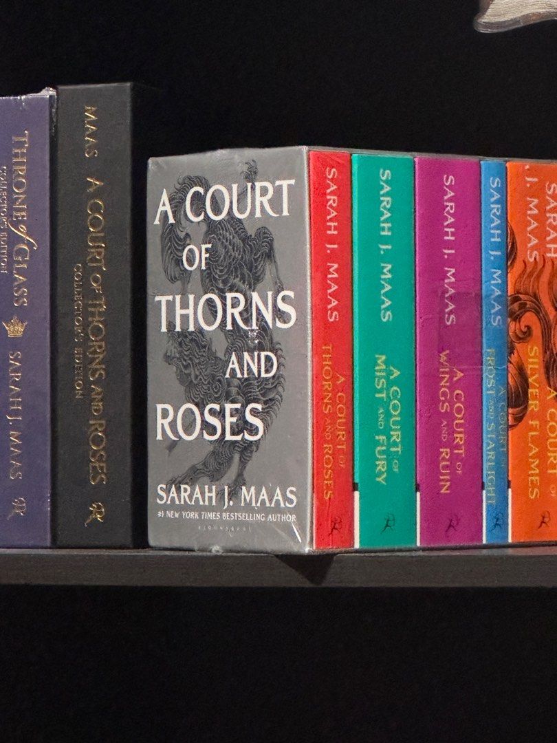 ACOTAR Box Set, Hobbies & Toys, Books & Magazines, Fiction & Non ...