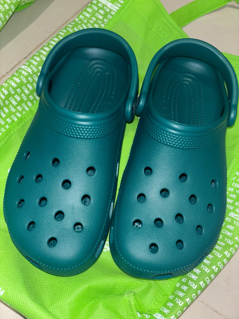 Crocs Classic Clog in Emerald, Women's Fashion, Footwear, Slippers and ...