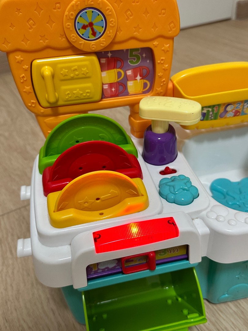 LeapFrog Scrub & Play Smart Sink, Hobbies & Toys, Toys & Games on Carousell