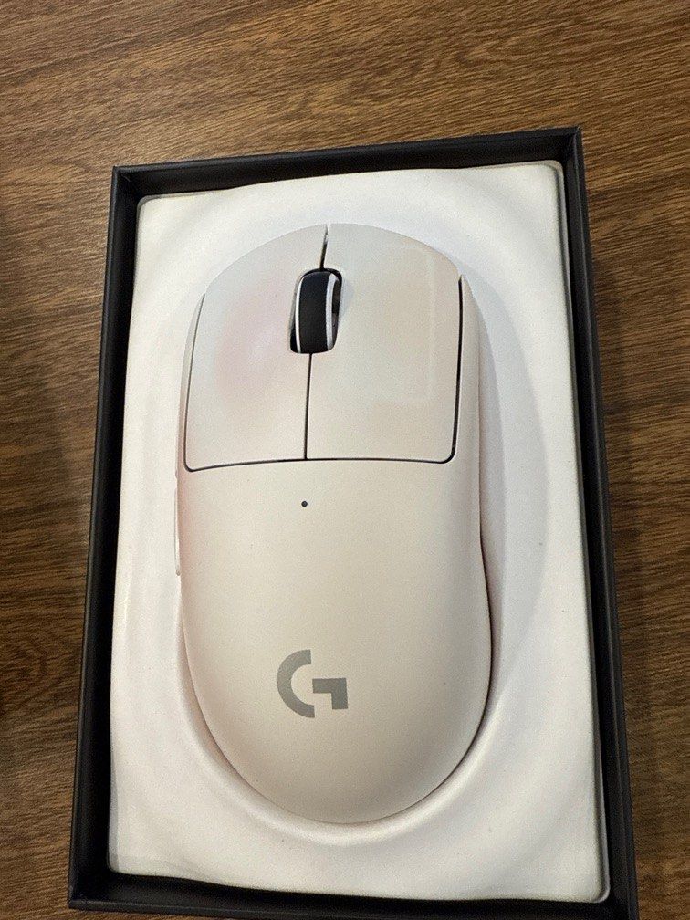 Logitech G Pro Superlight 2 (white), Computers & Tech, Parts ...