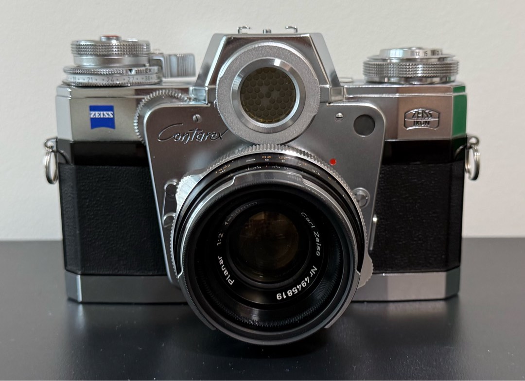Meter works - Zeiss Ikon Contarex Camera with Carl Zeiss Planar Lens ...