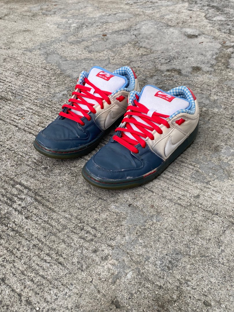 Nike SB Dunk low Dorothy Wizard of Oz, Men's Fashion, Footwear ...