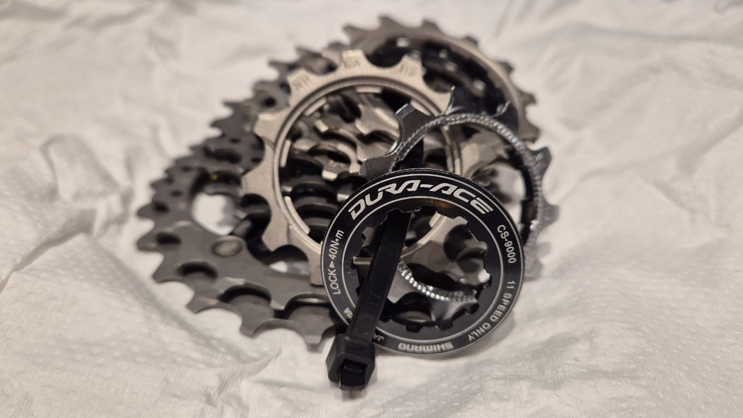 Shimano Dura-Ace CS-R9000 11-Speed Cassette, Sports Equipment, Bicycles ...