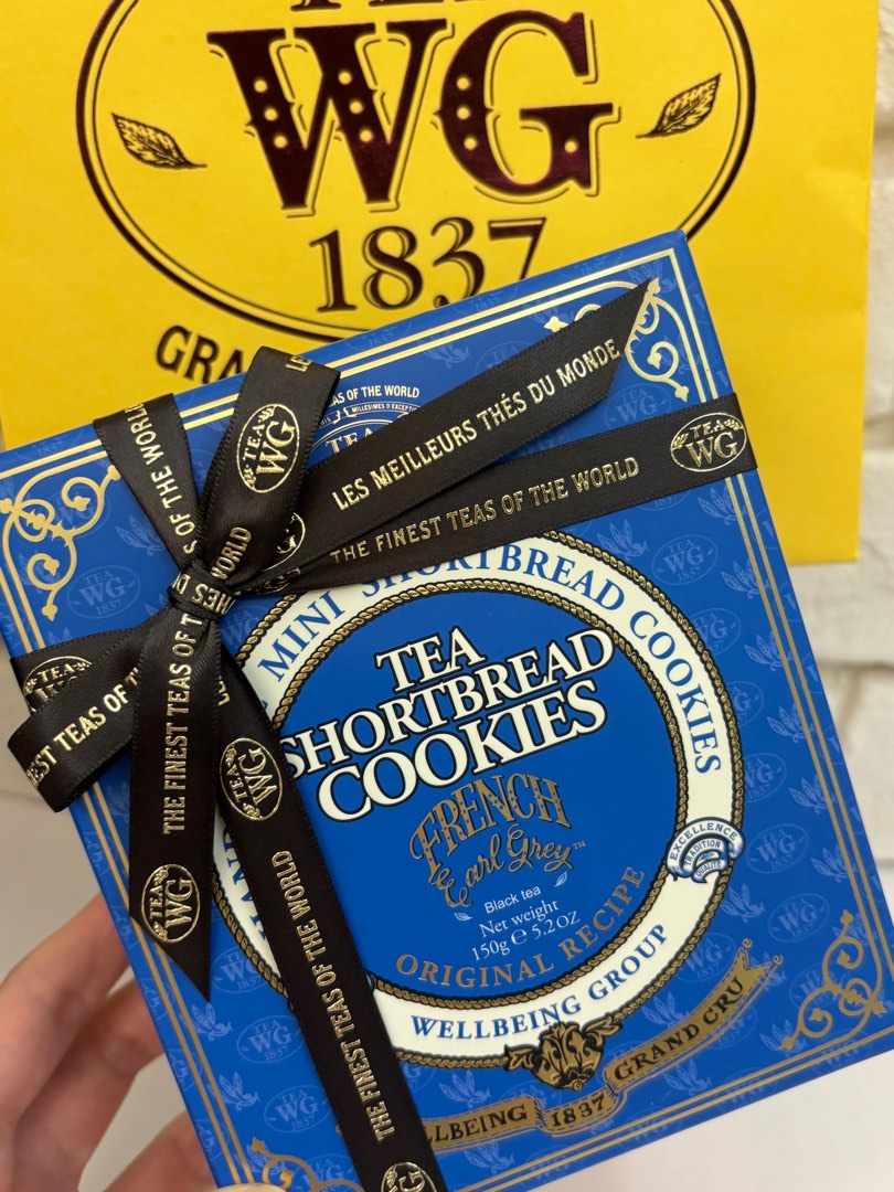 TWG FRENCH EARL GREY SHORTBREAD COOKIES 禮盒, 嘢食 & 嘢飲, 包裝食物&即食食物 - Carousell