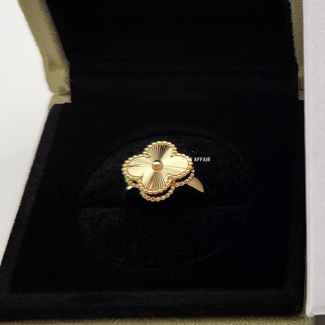 Van Cleef Guilloché Ring 18K Custom , Women's Fashion, Jewelry ...