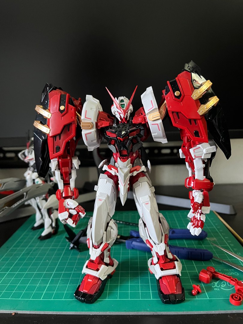 HIRM Gundam Astray Red Frame Powered Red, Hobbies & Toys, Toys & Games ...