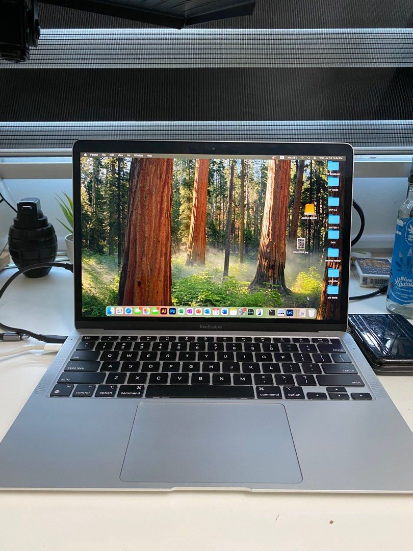 Macbook Air M1 2020, Computers & Tech, Laptops & Notebooks on Carousell
