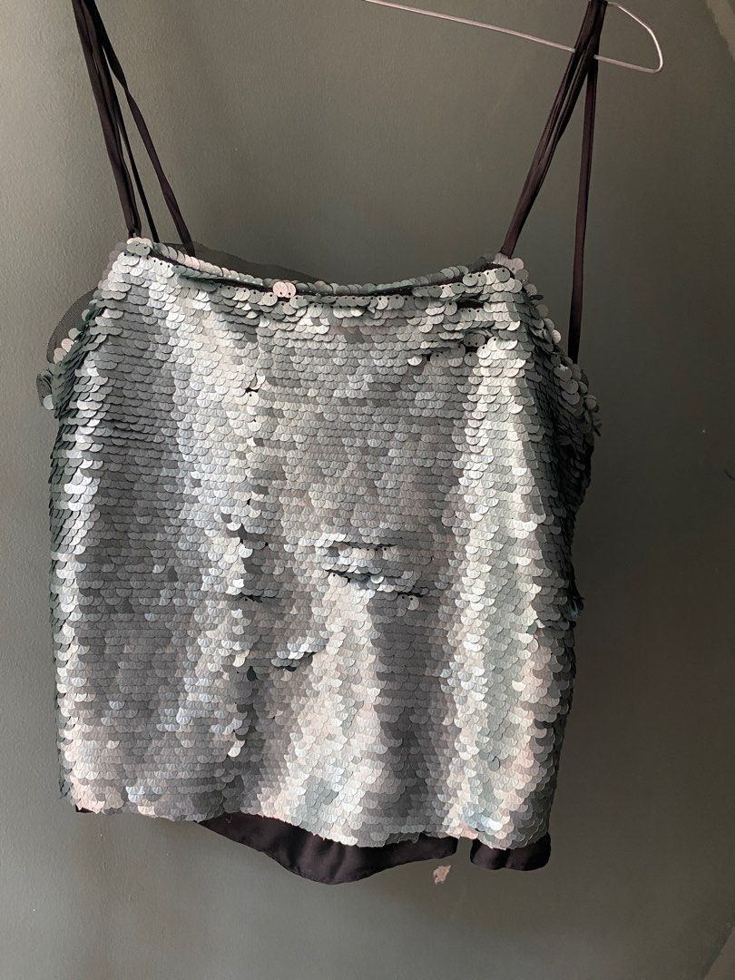 BARU!! Mango suit sequin top, Fesyen Wanita, Pakaian Wanita, Atasan di ...