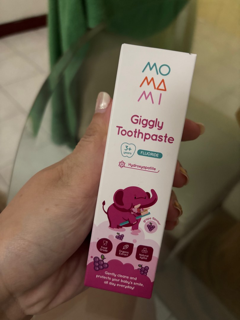 MOMAMI Giggly Toothpaste untuk 3 years, Bayi & Anak, Lainnya di Carousell