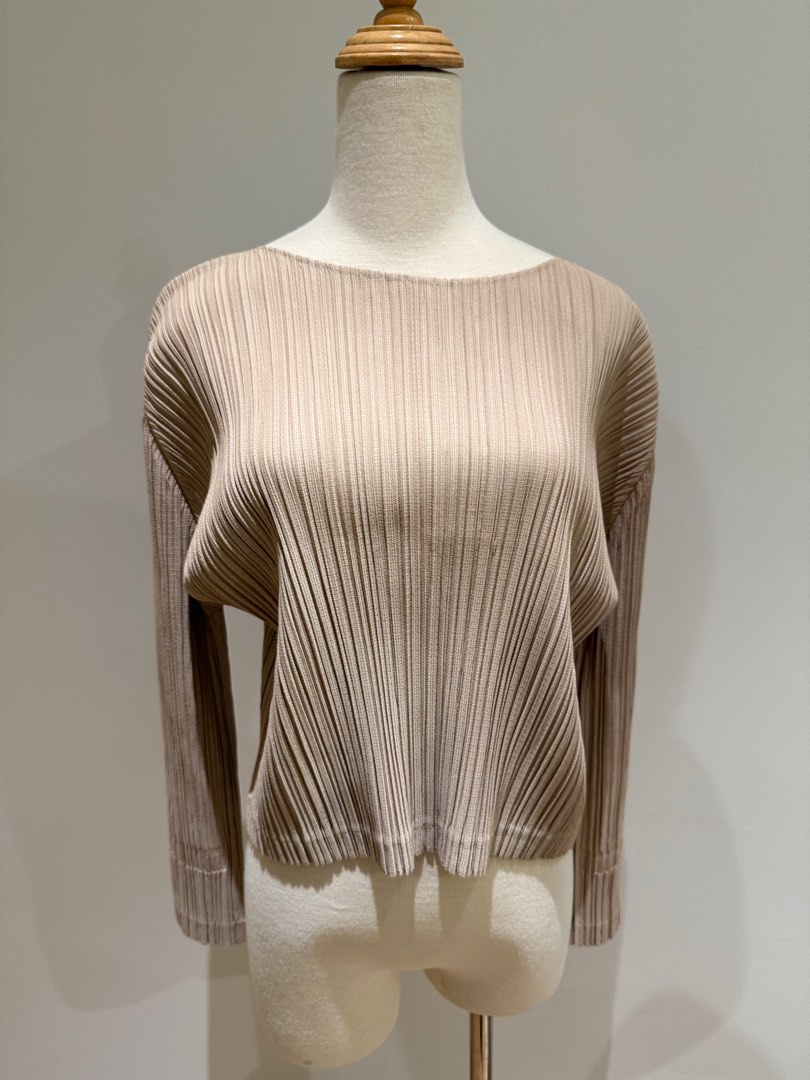 Pleats please, Women's Fashion, Tops, Longsleeves on Carousell