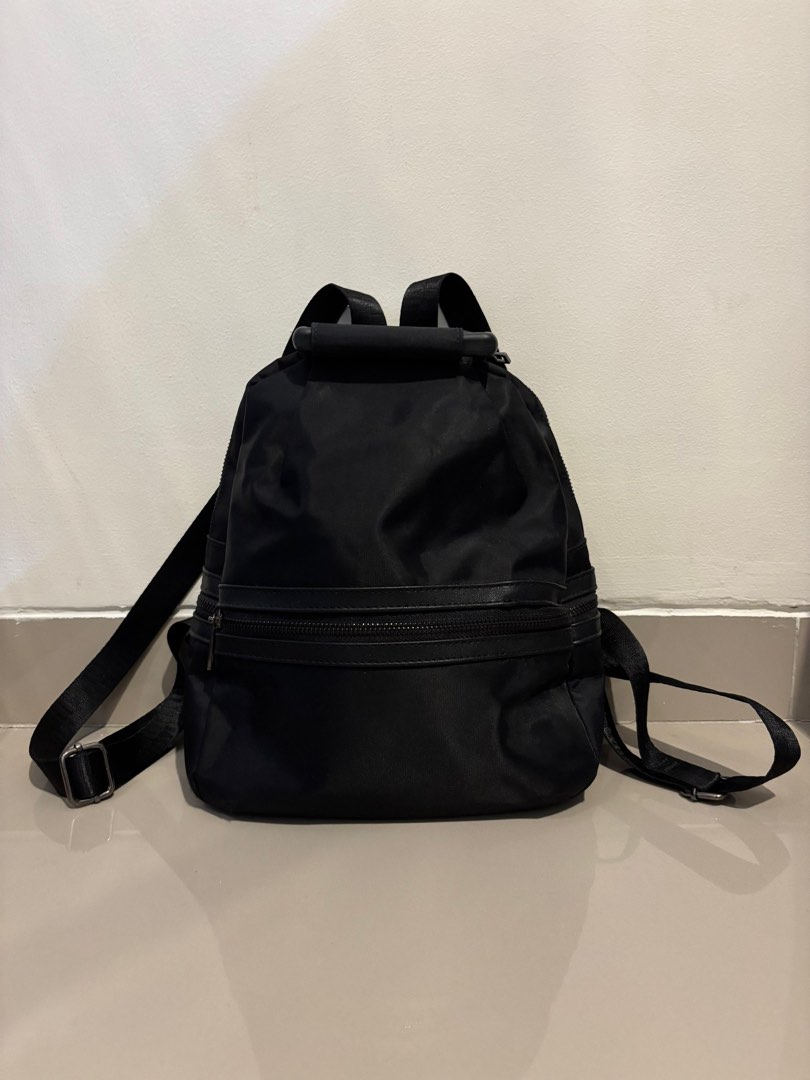 Ransel Mini Miniso, Fesyen Wanita, Tas & Dompet di Carousell