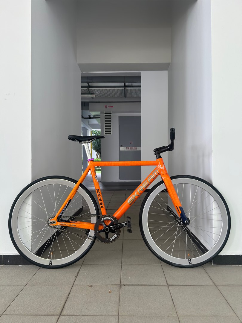 Skream magnum 2024 frameset with purple phil seatclamp, Sports Equipment, Bicycles & Parts ...