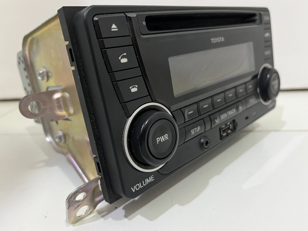 Toyota OEM Stock Radio Head Unit Fujitsu Ten 86120-YZA81 with Bluetooth ...