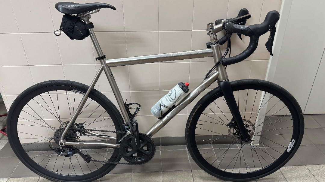 XL Lynskey Helix Pro Titanium Road Bike, Sports Equipment, Bicycles ...