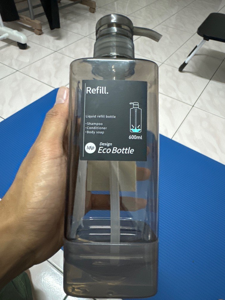 DAISO Liquid Refill Pump Bottle 600ml, Furniture & Home Living ...