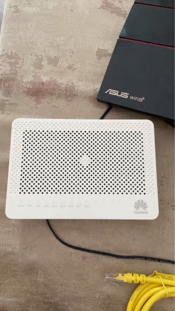 Huawei EchoLife HG8240H5 GPON Terminal, Computers & Tech, Parts ...