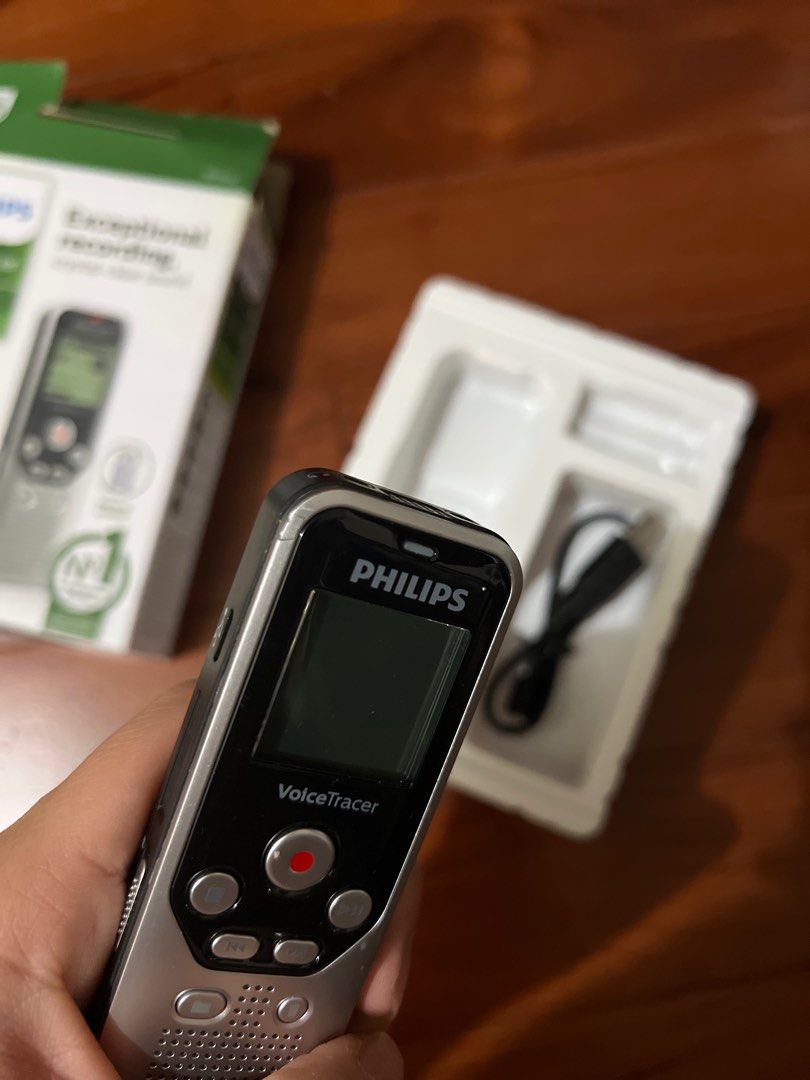 Philips 飛利浦Voice Tracer 數碼錄音機(8GB) DVT1250, 音響器材, 錄音機 - Carousell