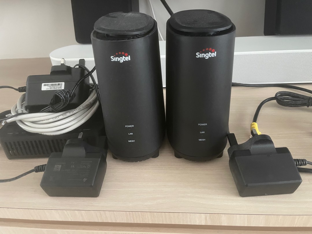 Singtel Wifi Mesh 6 Router Set, Computers & Tech, Parts & Accessories ...