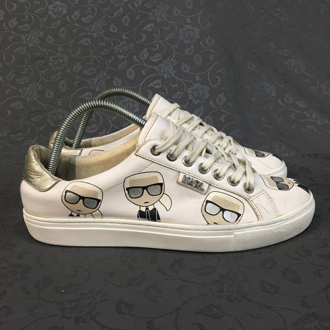 Sz40 Casual KARL White Character Sepatu second 127, Fesyen Pria, Sepatu ...