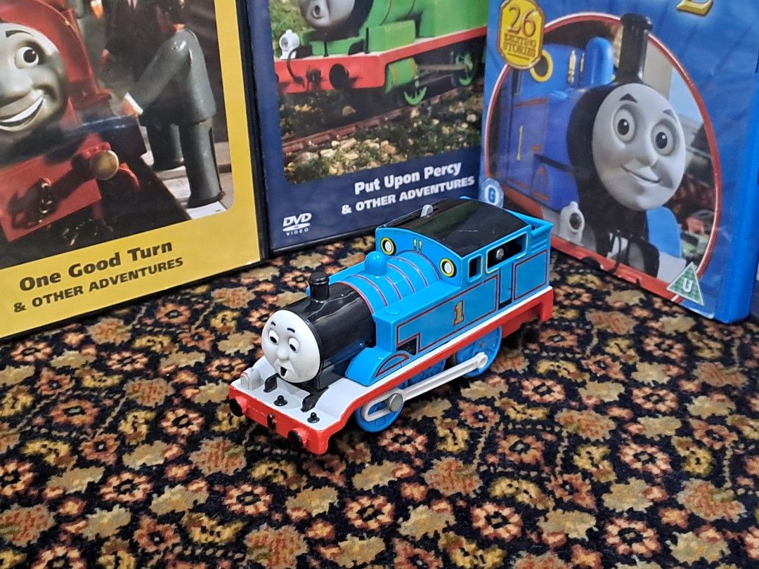 Tomy Shocked Thomas 'Thomas & Friends', Hobbies & Toys, Toys & Games on ...