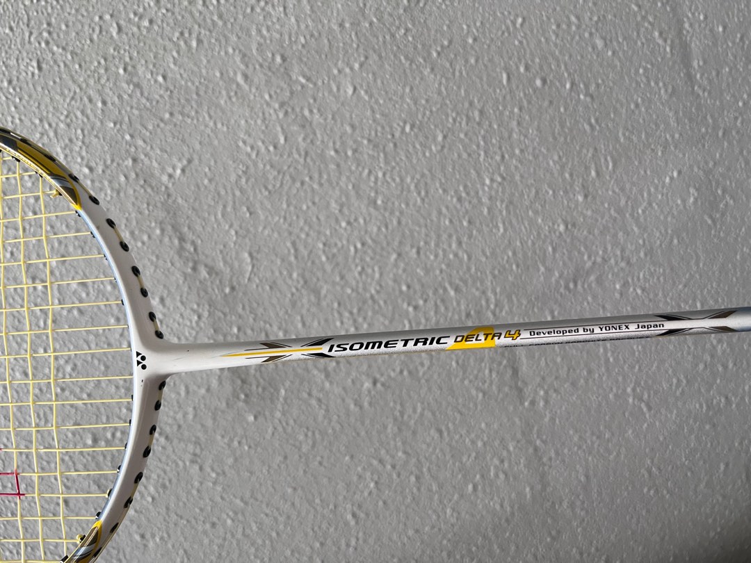 Yonex Isometric Delta 4 Badminton Racket, Sports Equipment, Sports ...